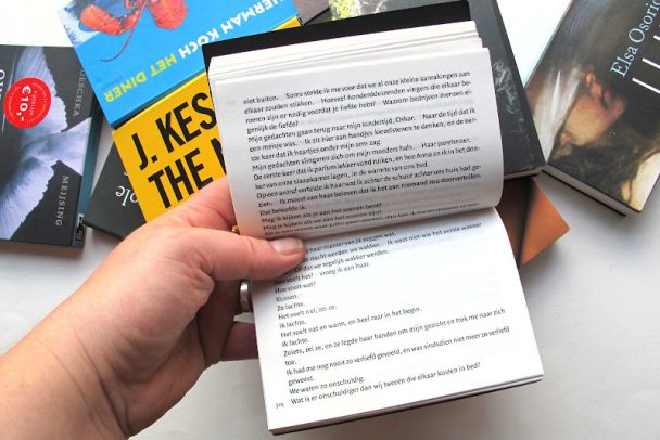 People Are Obsessed With These New Flipback Books